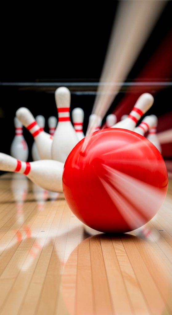 21+ Satisfying Moments Of A Bowling Ball Hitting Pins